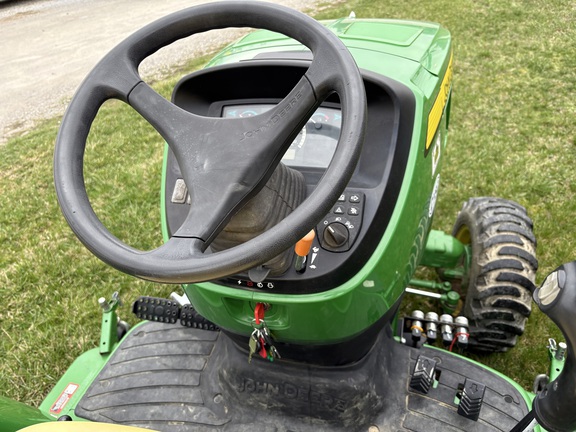 2015 John Deere 3046R - Compact Utility Tractors - Mt Vernon, OH