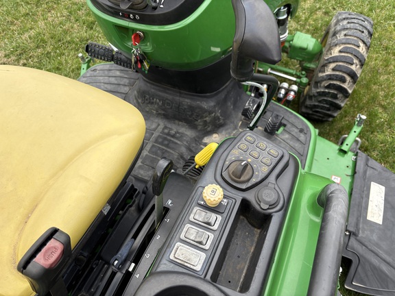 2015 John Deere 3046R - Compact Utility Tractors - Mt Vernon, OH