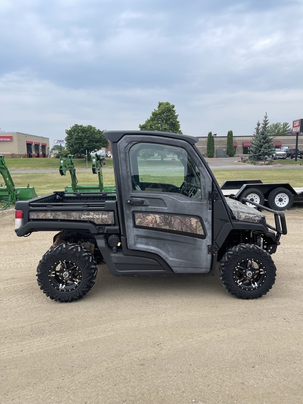 2020 John Deere XUV 835R - Minnesota Equipment