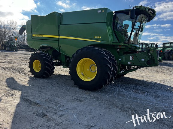2021 John Deere S780 | Combines | MachineFinder