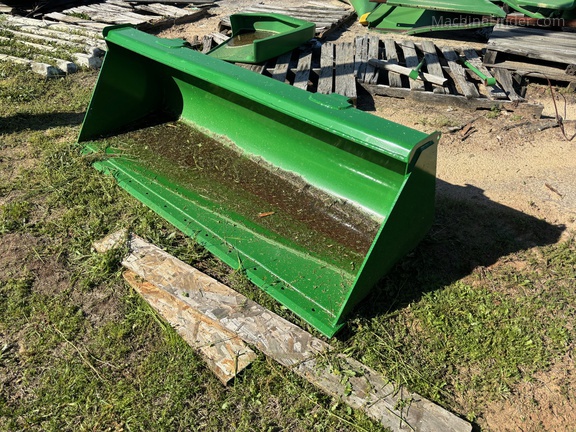 John Deere JD500 BUCKET | Tractor Loaders | MachineFinder