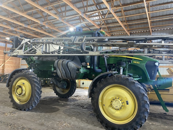 2012 John Deere 4830 | Self-Propelled Sprayers | MachineFinder