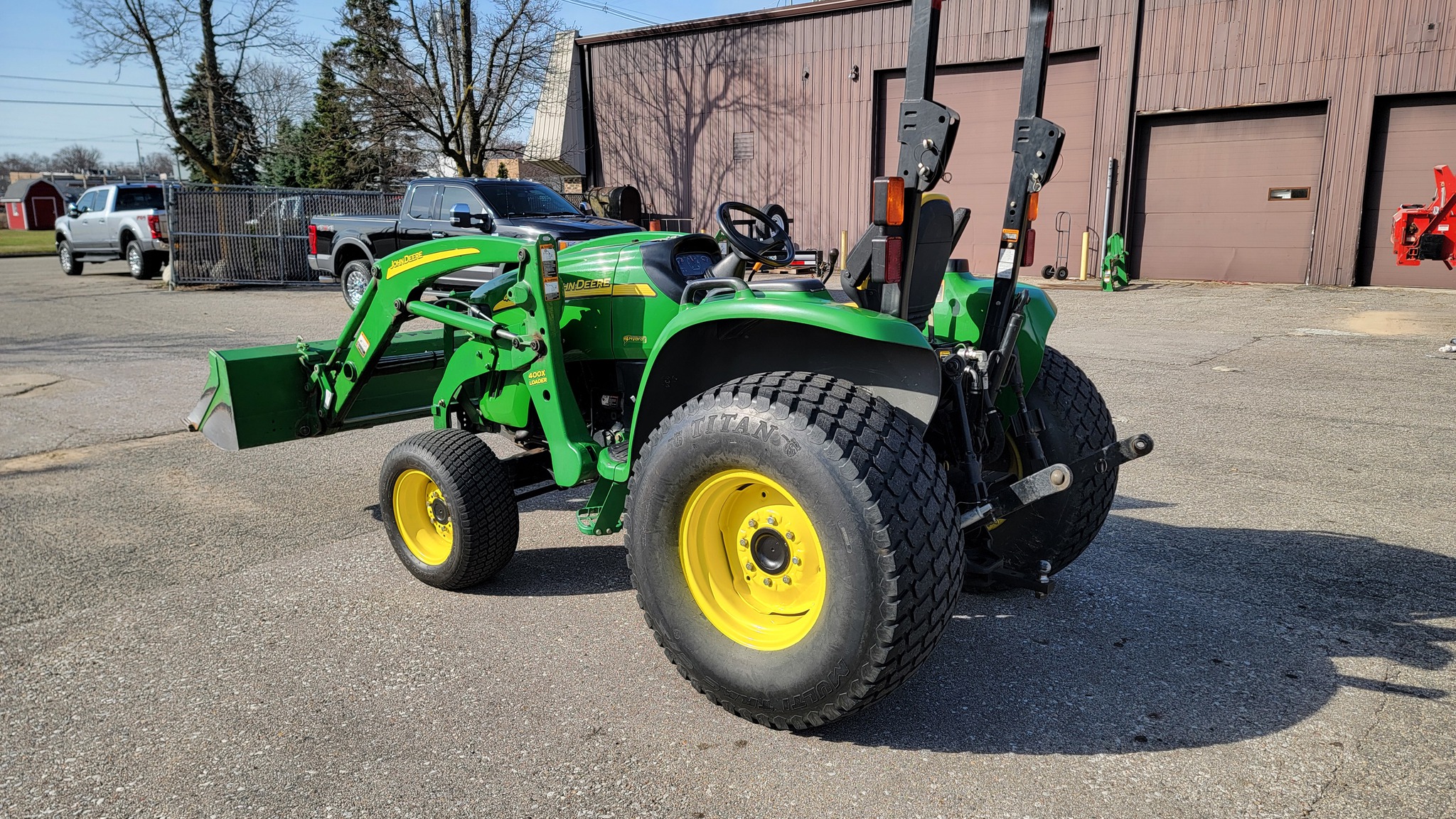 2006 John Deere 4320 - Compact Utility Tractors - Holland, MI