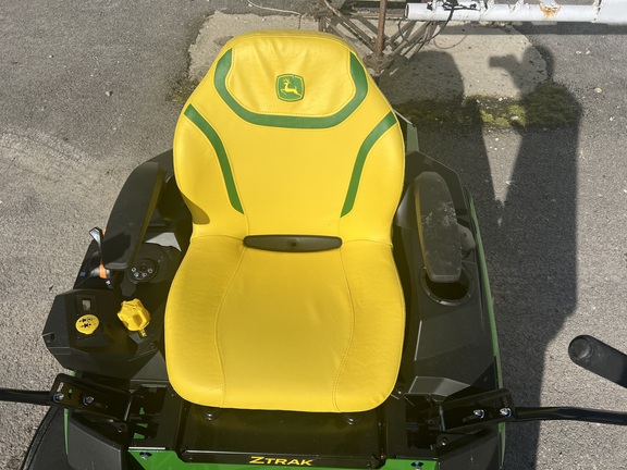2025 John Deere Z320R - Zero-Turn Mowers - Marion, OH