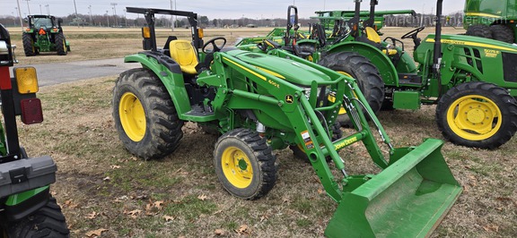 John Deere 4066M | Compact Utility Tractors | MachineFinder