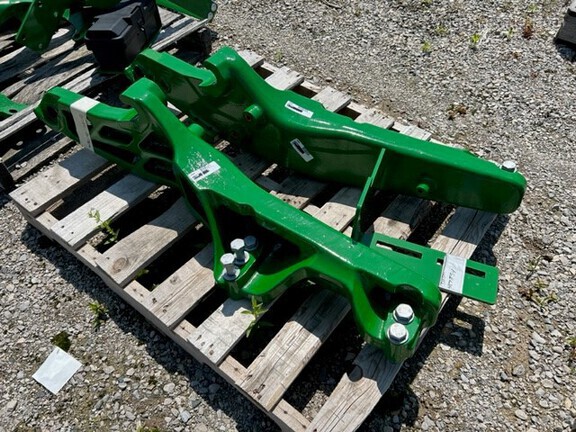 John Deere FRAMES FOR JD 520M LOADER | Tractor Loaders | MachineFinder