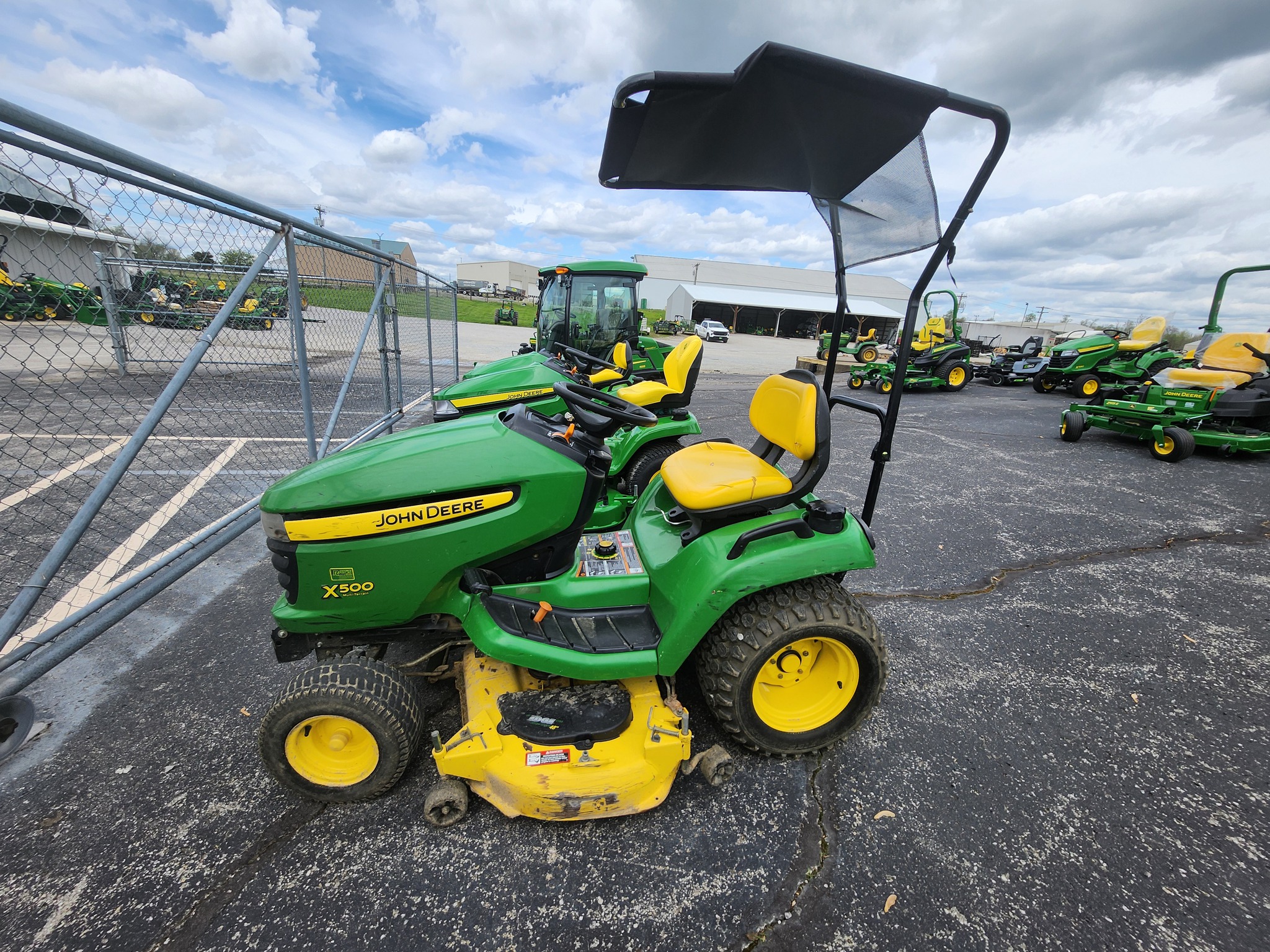 2010 John Deere X500 - Wright Implement