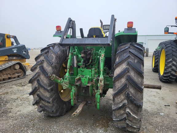 John-Deere-7405-1590