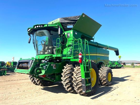 2021 John Deere S780 | Combines | MachineFinder