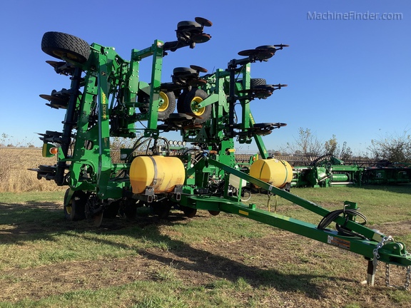 2023 John Deere 2510H | Anhydrous Application | MachineFinder
