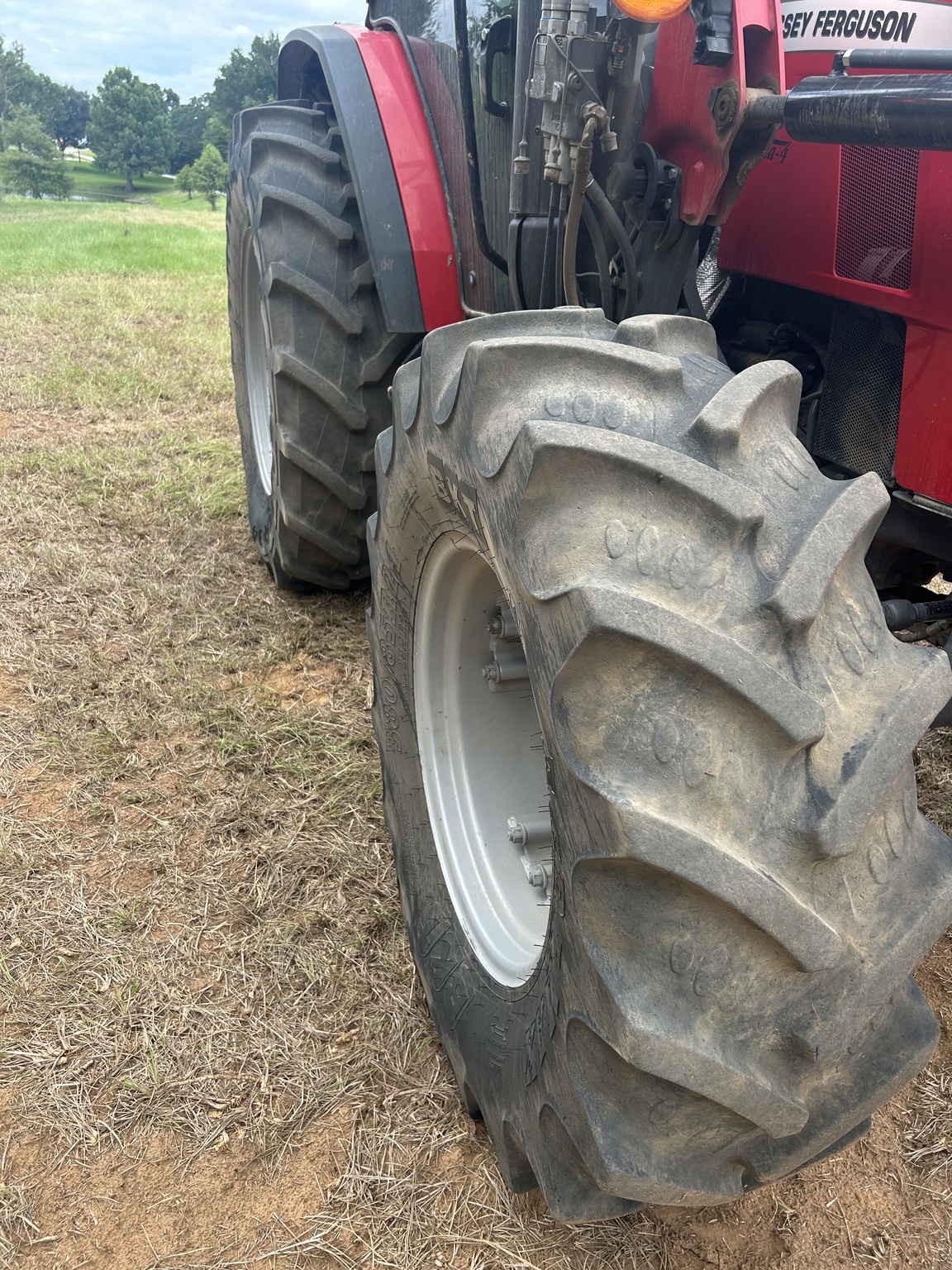 2020 Massey Ferguson 5710 - Utility Tractors - Bryan, TX