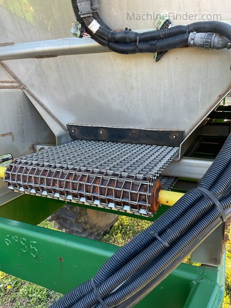 2019 Chandler Spreaders Inc. Fertilizer Spreader | Dry Spinner ...