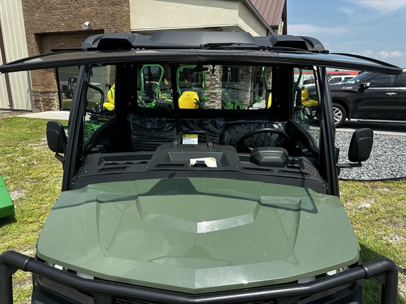 2024 John Deere GATOR XUV835M A/C CAB CROSSOVER UTILITY VEHICLE IN ...