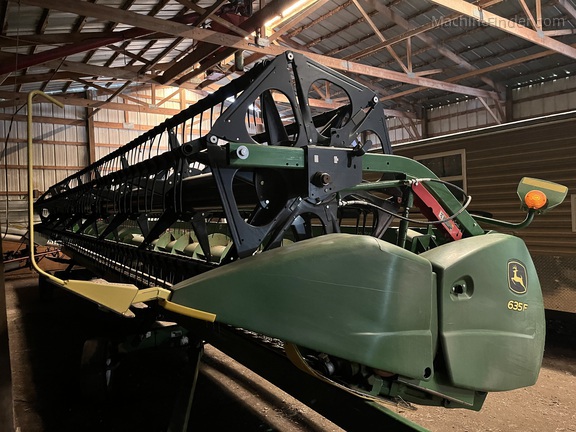 2019 John Deere 635F | Combine Platforms | MachineFinder