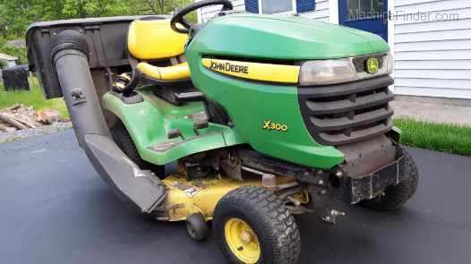 2012 John Deere X300 | Lawn & Garden Tractors | MachineFinder