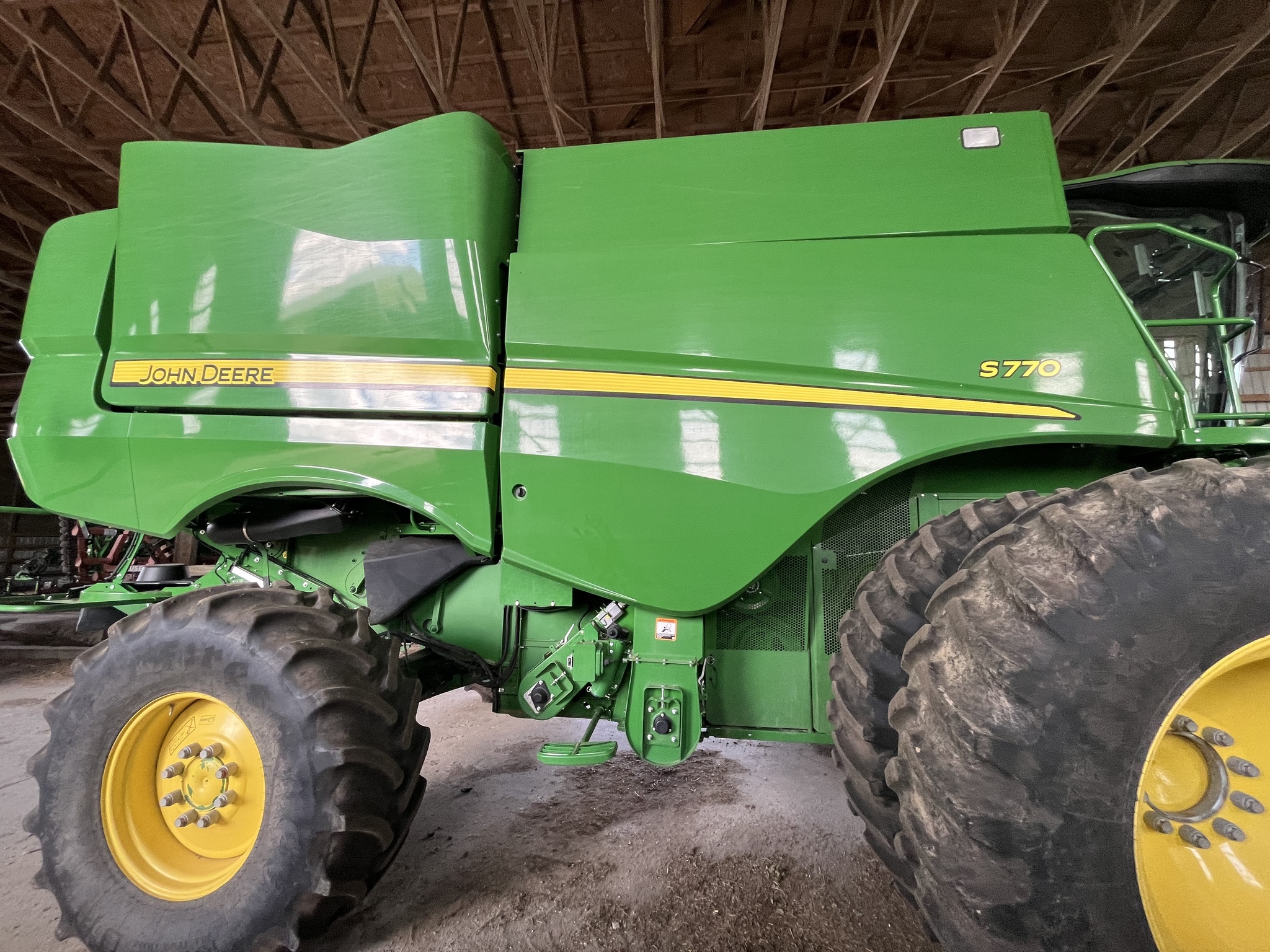 2018 John Deere S770 - Combines - Jonesville, MI