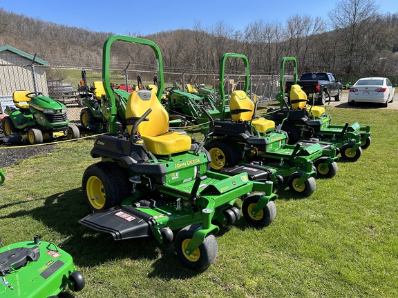 2025 John Deere Z720E - Zero-Turn Mowers - North Canton, OH