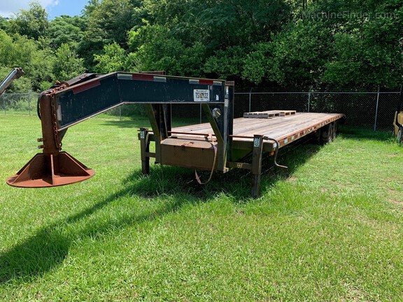 Load Master Gooseneck | Trailers | MachineFinder