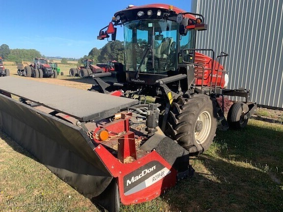 2021 MacDon M1240 | Windrowers | MachineFinder