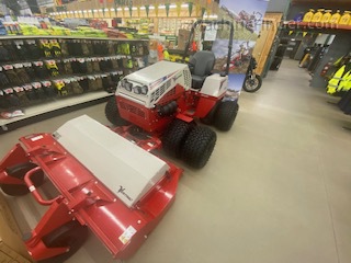 2024 Ventrac 4520Y w/ Dual Wheels and HQ682 ToughCut ***NEW UNIT ...