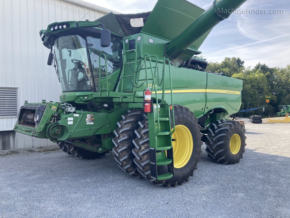 2021 John Deere S780 | Combines | MachineFinder