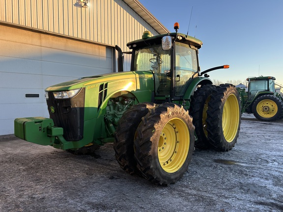 John Deere 8285R