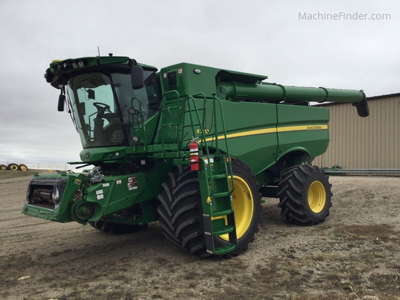 2024 John Deere S770 | Combines | MachineFinder