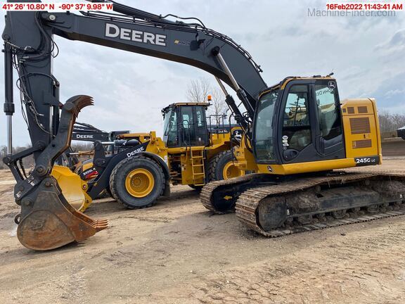 2018 John Deere 245G LC | Excavators | MachineFinder