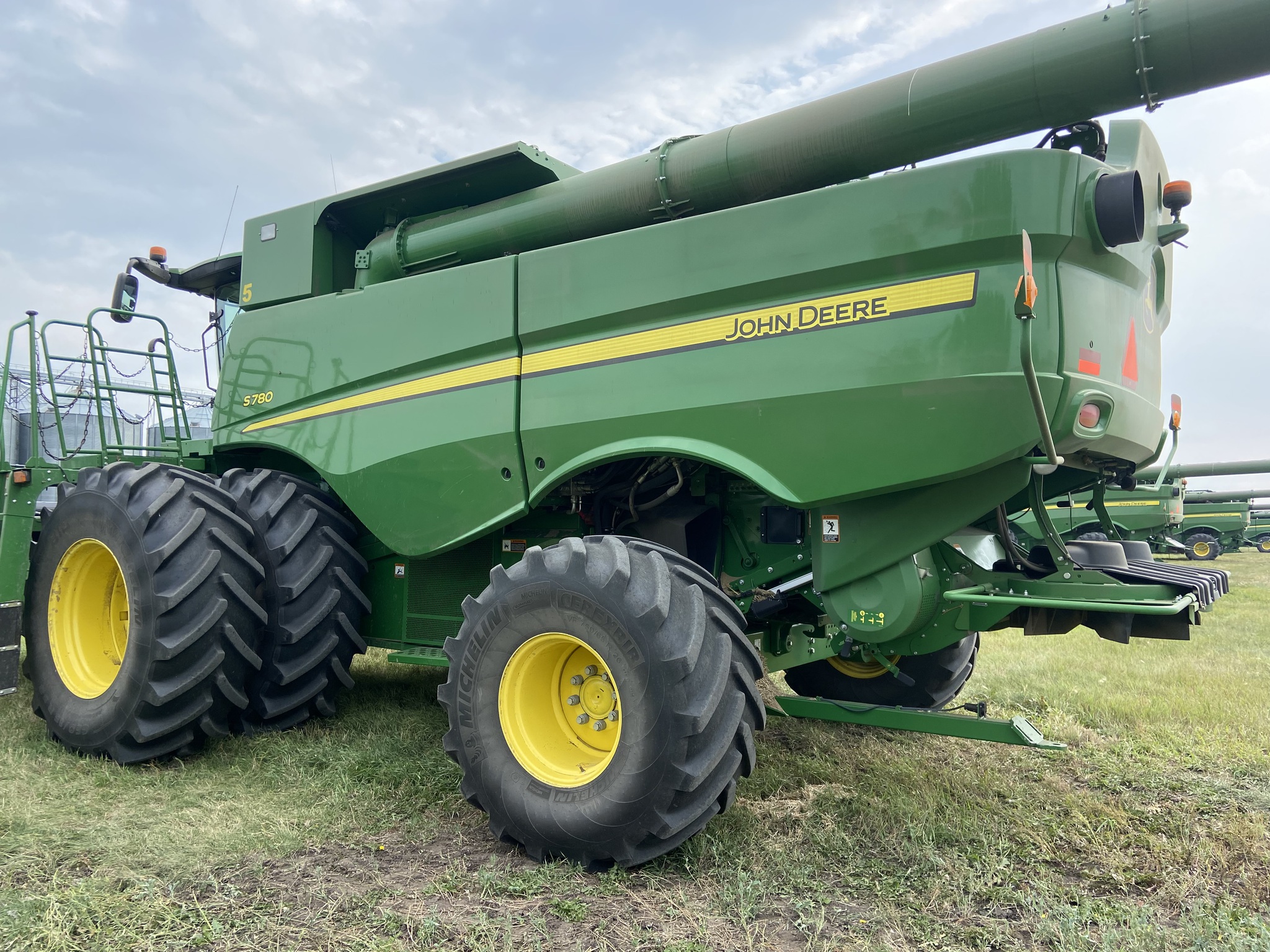 2018 John Deere S780 - Combines - Grande Prairie, AB