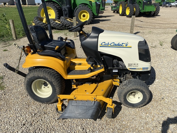 Cub-Cadet-5252-2677