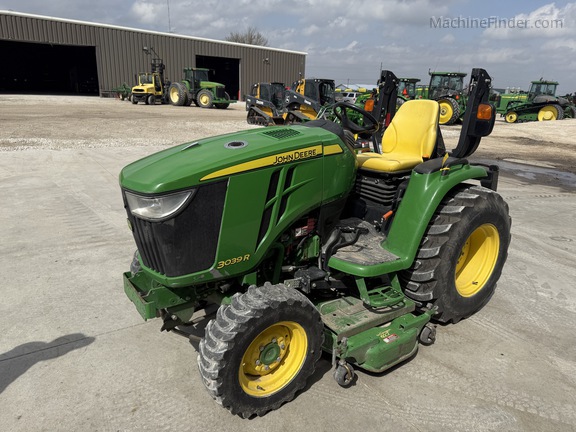 2017 John Deere 3039R | Compact Utility Tractors | MachineFinder