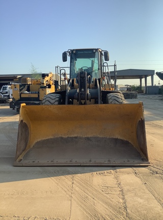 Used John Deere Wheel Loaders for Sale | Doggett