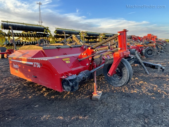 2023 Amity 3750 | Beet Harvesting | MachineFinder