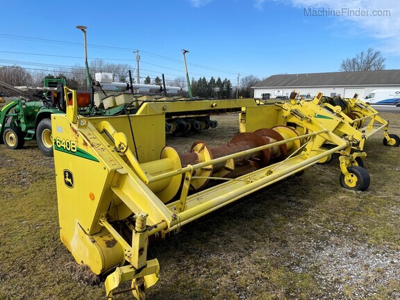 2006 John Deere 640B | Self-Propelled Forage Harvester Heads: Windrow ...