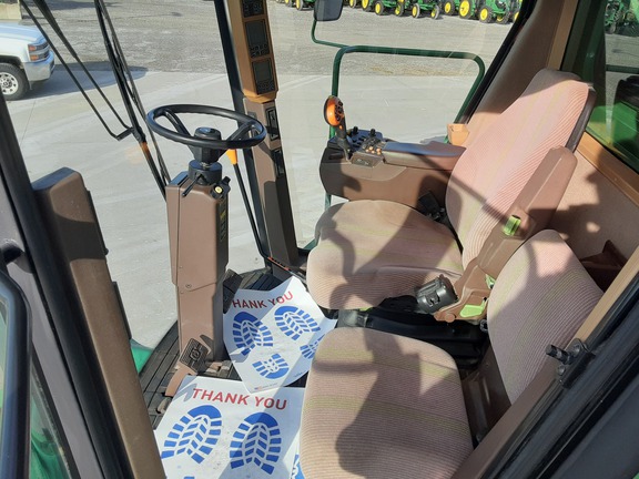 2004 John Deere 9660 STS - Combines - Sodus, MI