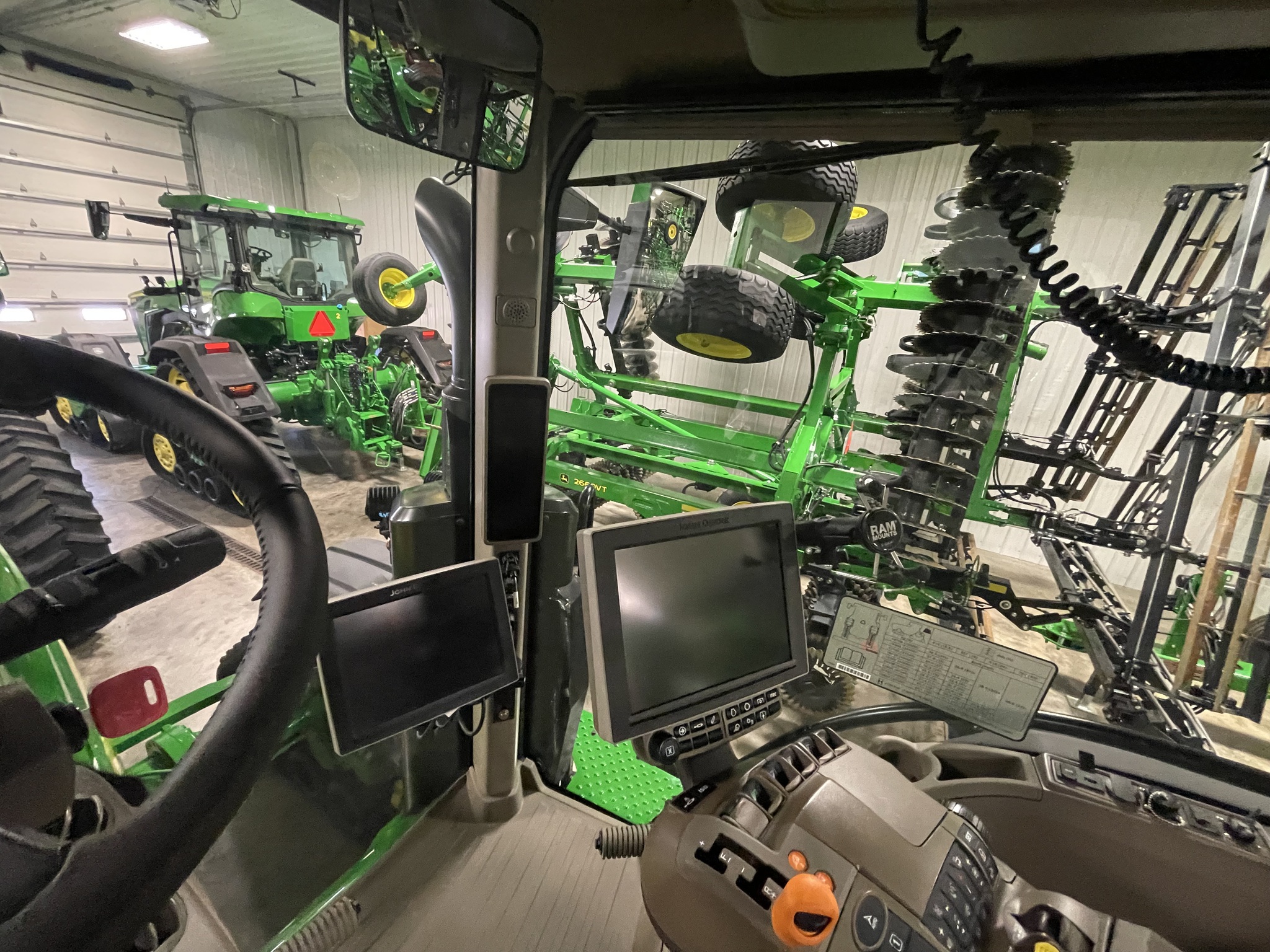 2023 John Deere 8RX 410 - Track Tractors - Dyersville, IA