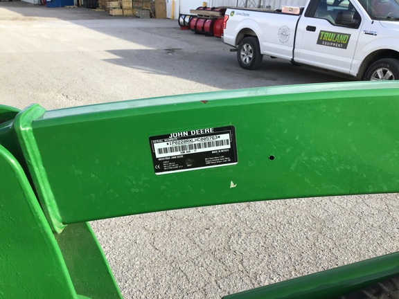 2017 John Deere 2032R - Compact Utility Tractors - Woodburn, IN