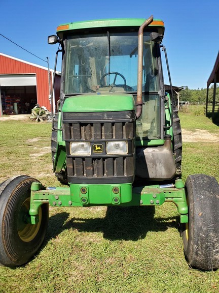 John-Deere-6405-258