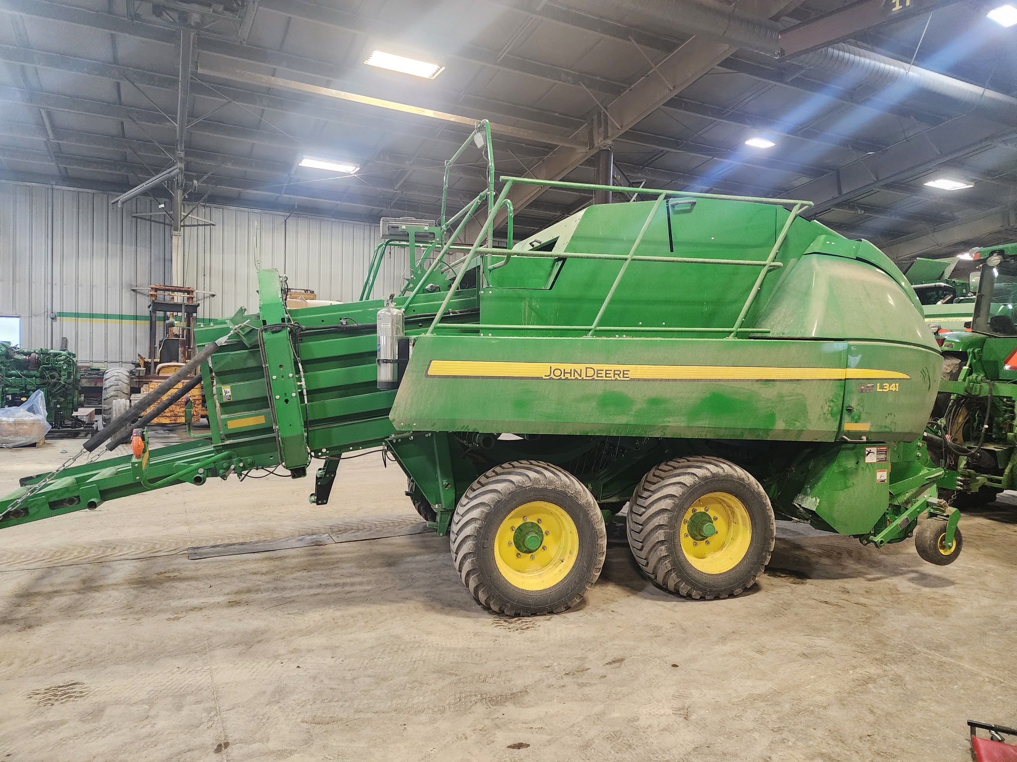 2021 John Deere L341 - Large Square Balers - Woodburn, IN