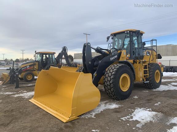 2022 John Deere 724 P | Wheel Loaders | MachineFinder