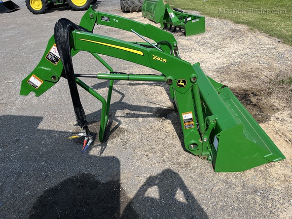 2022 John Deere 220R | Tractor Loaders | MachineFinder