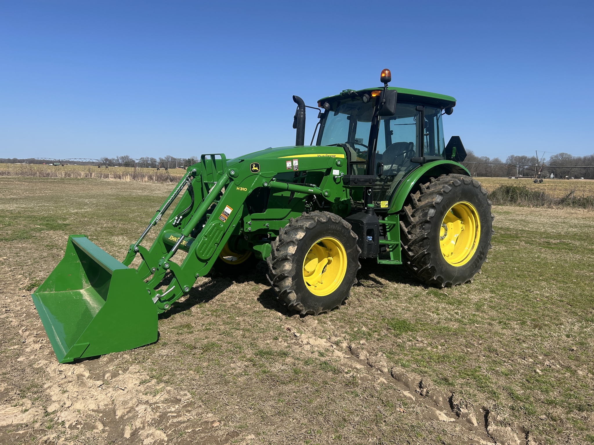 2024 John Deere 6120E - Wade Incorporated