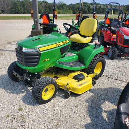 2013 John Deere X758 | Lawn & Garden Tractors | MachineFinder