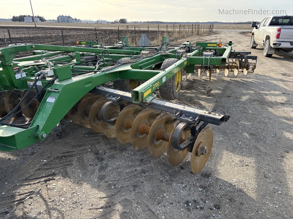 2013 John Deere 2720 | Rippers | MachineFinder