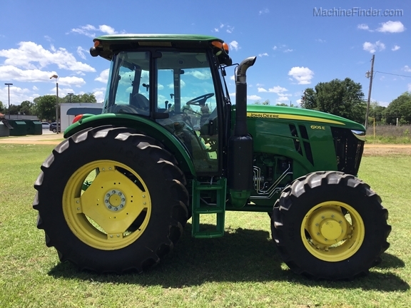 John-Deere-6105E-Cab-193