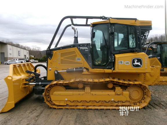 2024 John Deere 700L | Crawler Dozers | MachineFinder