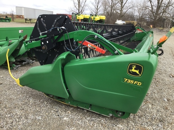 2019 John Deere 735FD | Combine Platforms | MachineFinder