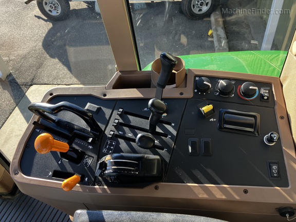 2000 John Deere 7810 | Row Crop Tractors | MachineFinder