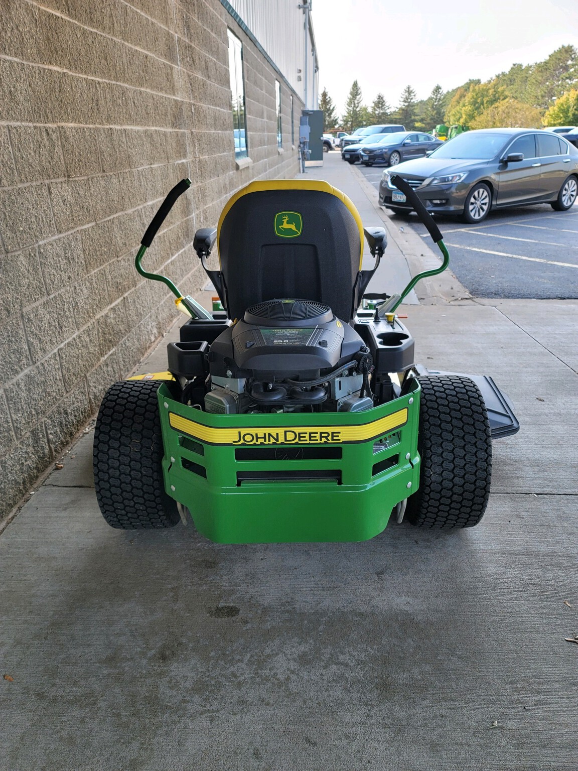 2020 John Deere Z375R Minnesota Equipment