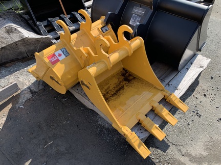 AMI excavator ditching buckets - Buckets - Halifax, NS